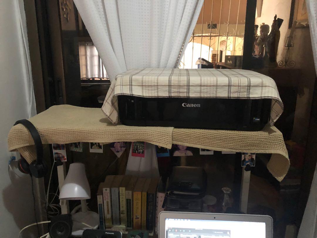 Used Computer table, Furniture & Home Living, Furniture, Tables & Sets ...