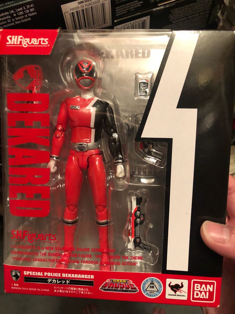 全新 Bandai SHF 特搜戰隊 Dekaranger Deka Red 紅戰士, 興趣及遊戲, 玩具 & 遊戲類 - Carousell