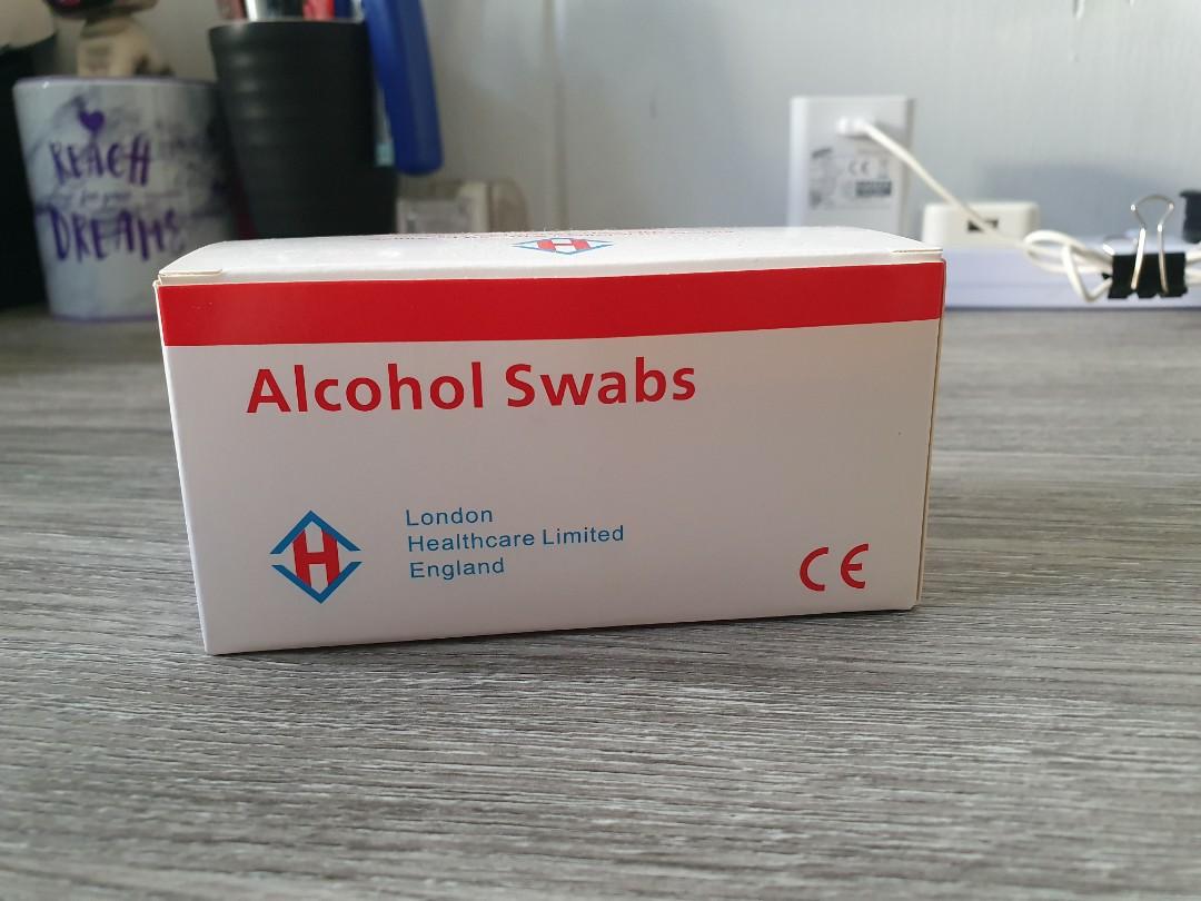 Alcohol swabs 200s (idealcare), on Carousell