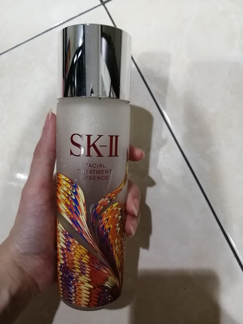 Botol kosong SK II 230ml, Kesehatan & Kecantikan, Kulit, Sabun & Tubuh di Carousell