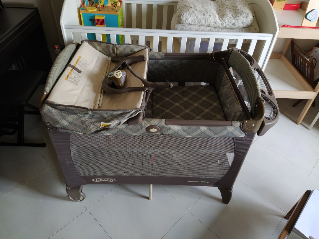 Graco Pack & Play, Babies & Kids, Infant Playtime on Carousell