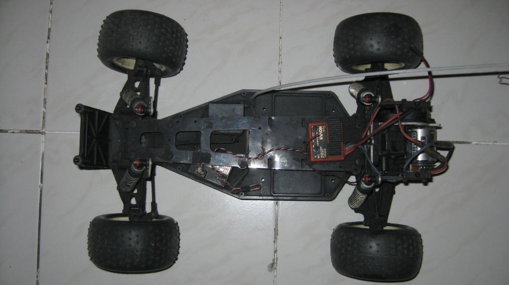 KYOSHO Outlaw Ultima stadium truck RC, Hobbies & Toys, Toys & Games on ...