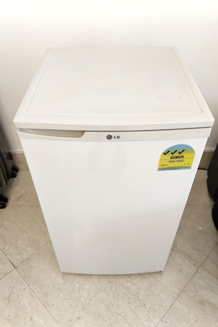 LG Mini Fridge 94L, Home Appliances, Kitchenware on Carousell