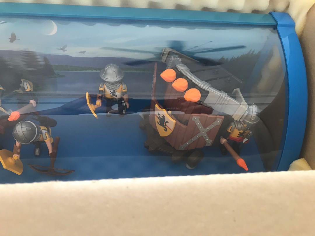 Lion knights display, Hobbies & Toys, Toys & Games on Carousell