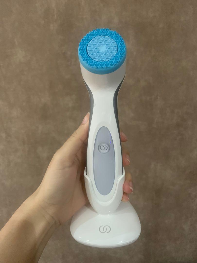 Lumispa device, Health & Beauty, Face & Skin Care on Carousell
