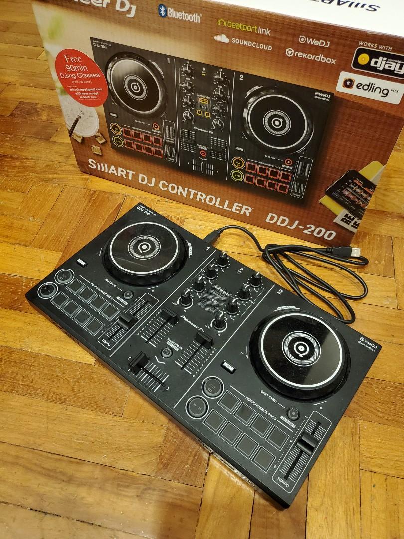 Pioneer DDJ-200 Smart DJ Controller DDJ 200, Hobbies & Toys, Music & Media, Musical Instruments ...