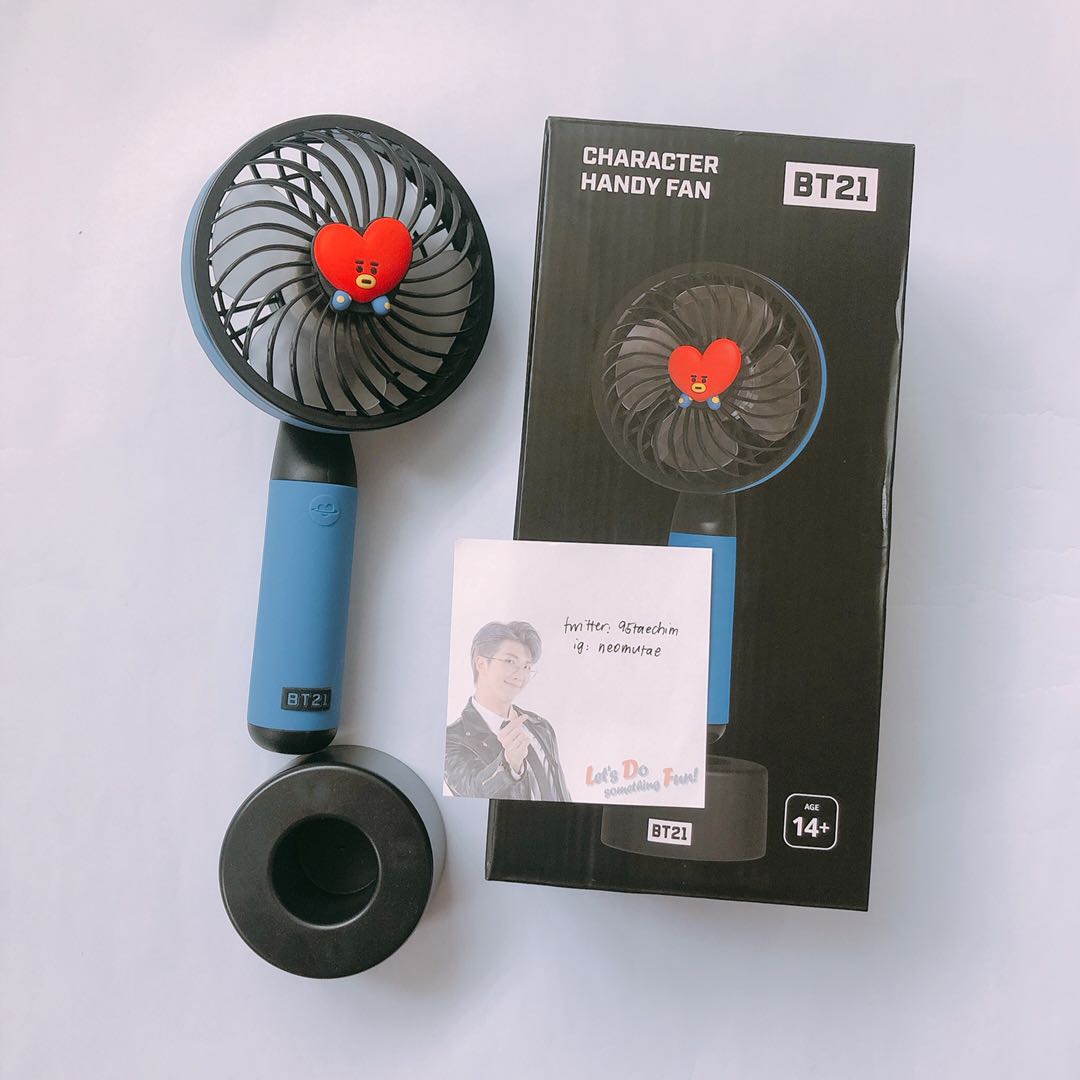 wts/lfb bts bt21 tata hand fan, Hobbies & Toys, Memorabilia ...