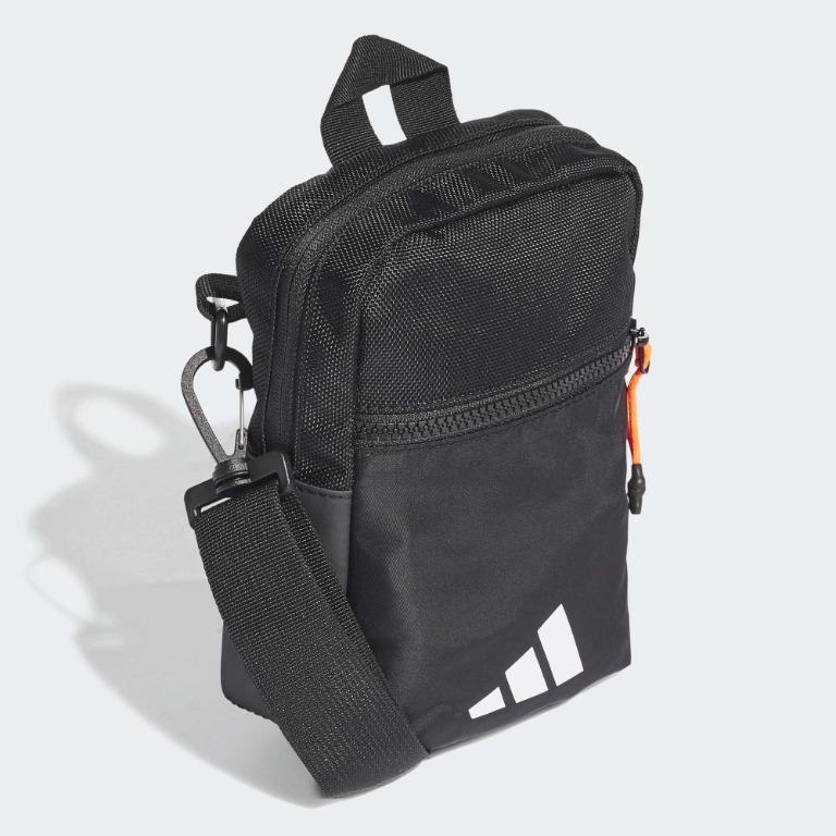 [快閃優惠] ADIDAS 男/女 專業運動 訓練 斜背包 FJ1121, 運動產品, 其他運動產品 - Carousell