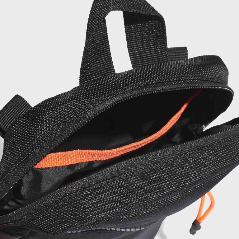 [快閃優惠] ADIDAS 男/女 專業運動 訓練 斜背包 FJ1121, 運動產品, 其他運動產品 - Carousell