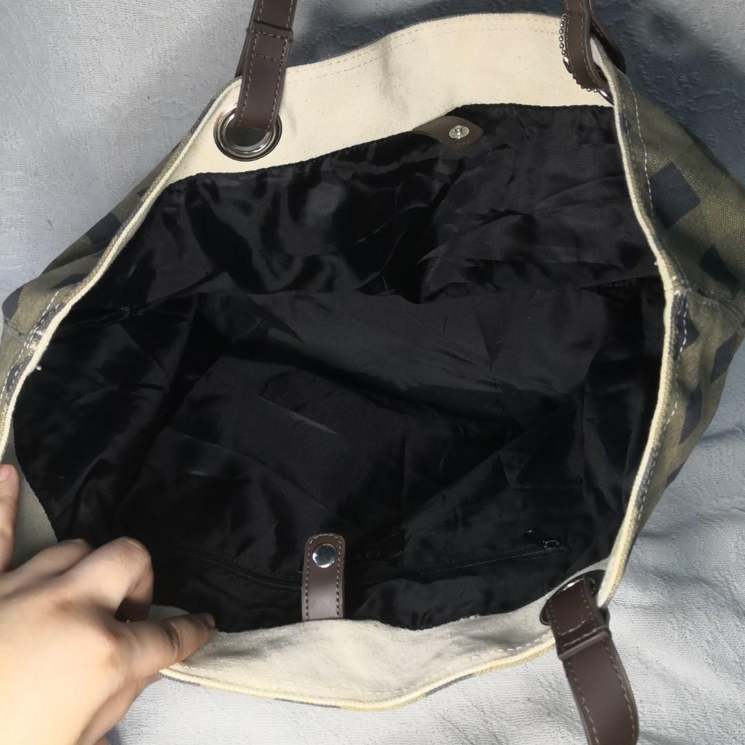 Authentic Tomboy Tote Bag, Women's Fashion, Bags & Wallets, Tote Bags ...