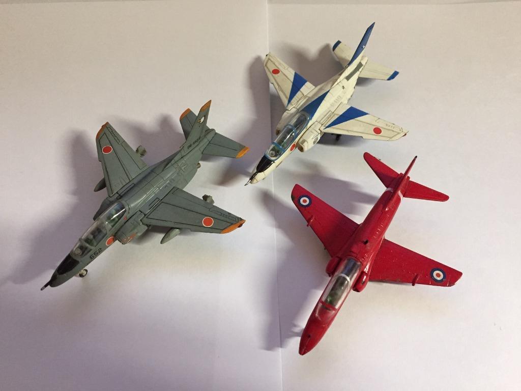 F-Toy 1:144: Acroteam Collection - Hawk T1A "Red Arrows" /T4 JASDF ...