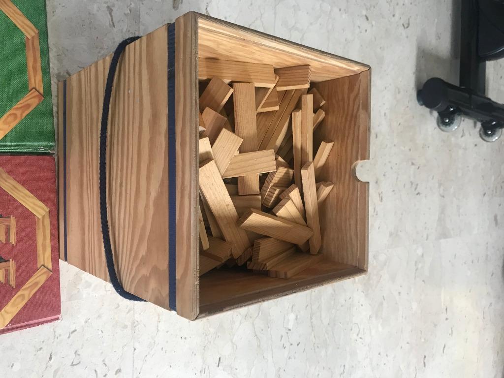 Kapla box with build ideas, Hobbies & Toys, Toys & Games on Carousell