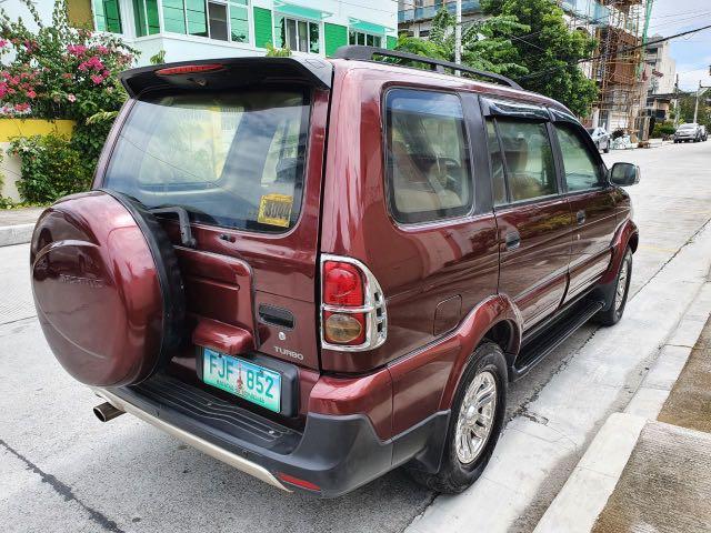 Lockdown Sale! 2013 Isuzu Crosswind Sportivo 2.5 X Manual Red Manual ...