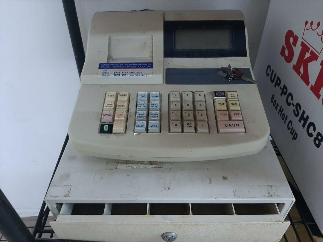 Stall closing down equipments for sales, Everything Else on Carousell