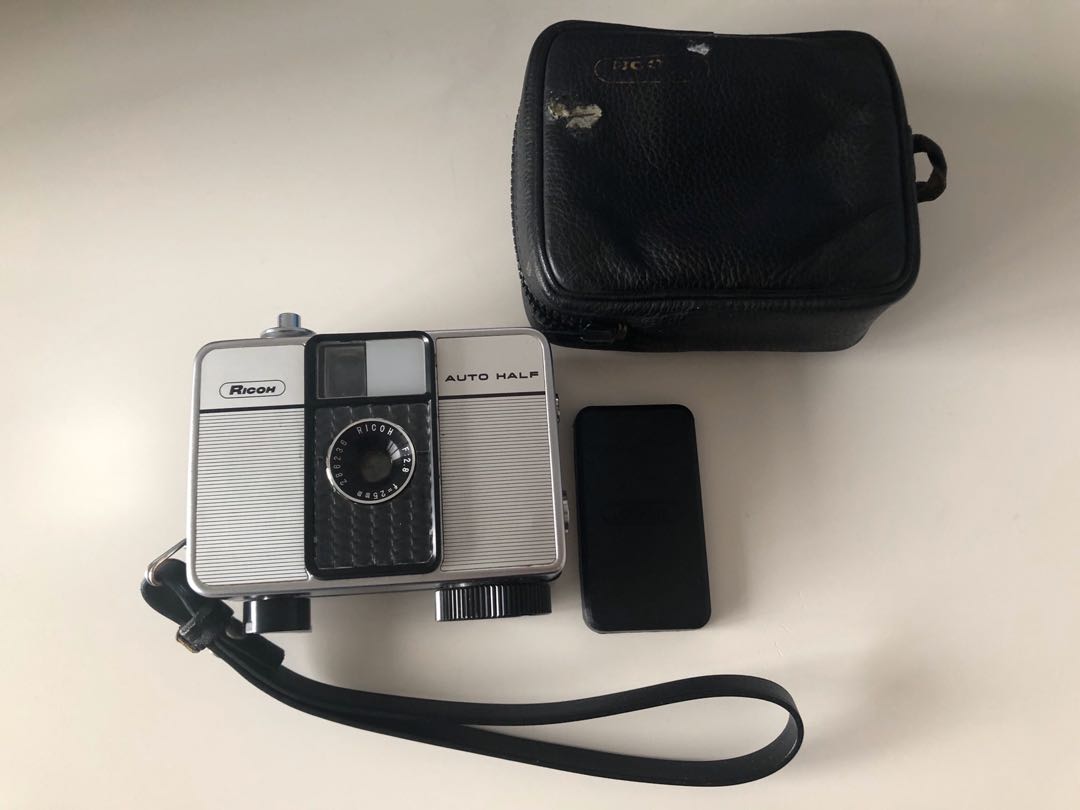Ricoh Auto Half E Half Frame Film Camera, Photography, Cameras on Carousell