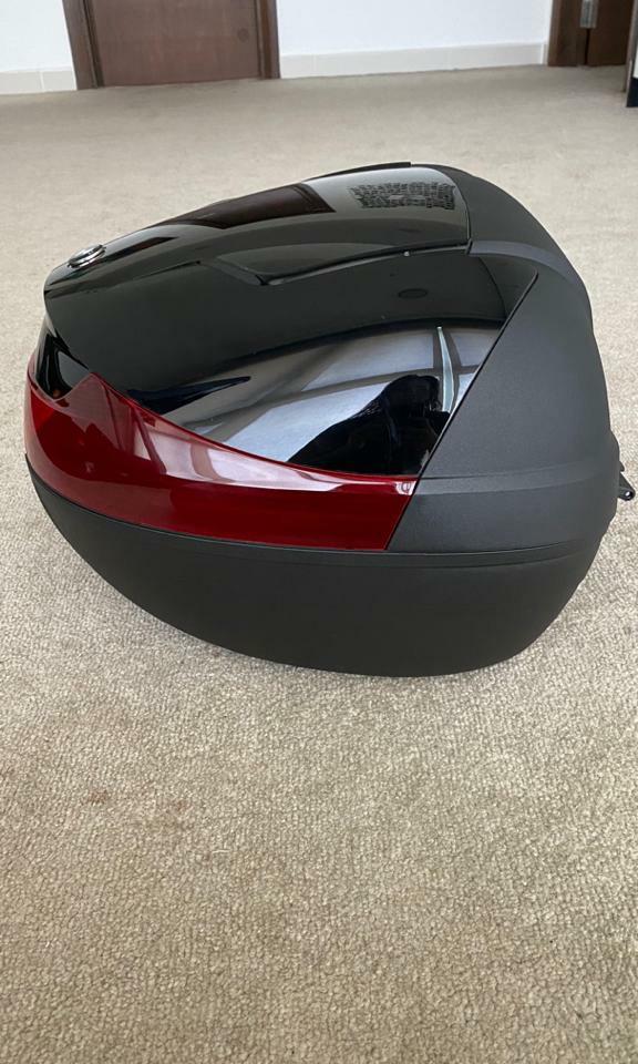 Shad Box for motorbike. 29Liter, Motorbikes on Carousell