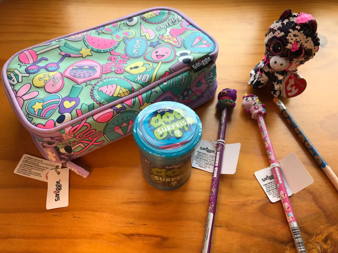 Smiggle back to school mini collection, Hobbies & Toys, Stationery ...