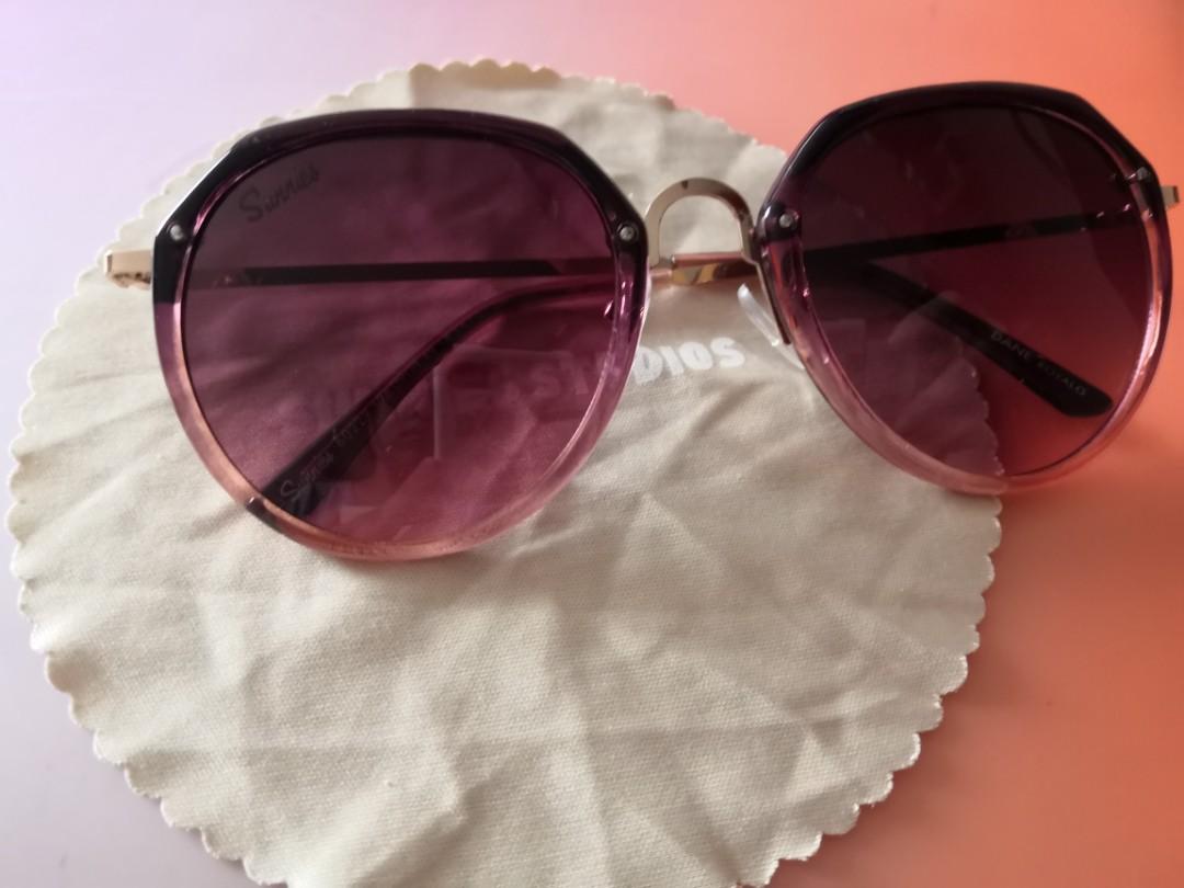 Sunnies Studios Eye Wear Glasses, Women's Fashion, Watches ...