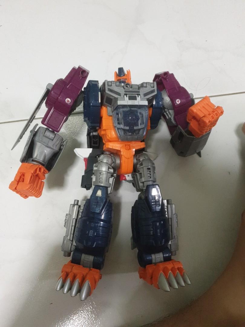 Transformers chugs wfc optimus prime , megatron Power of the Primes ...