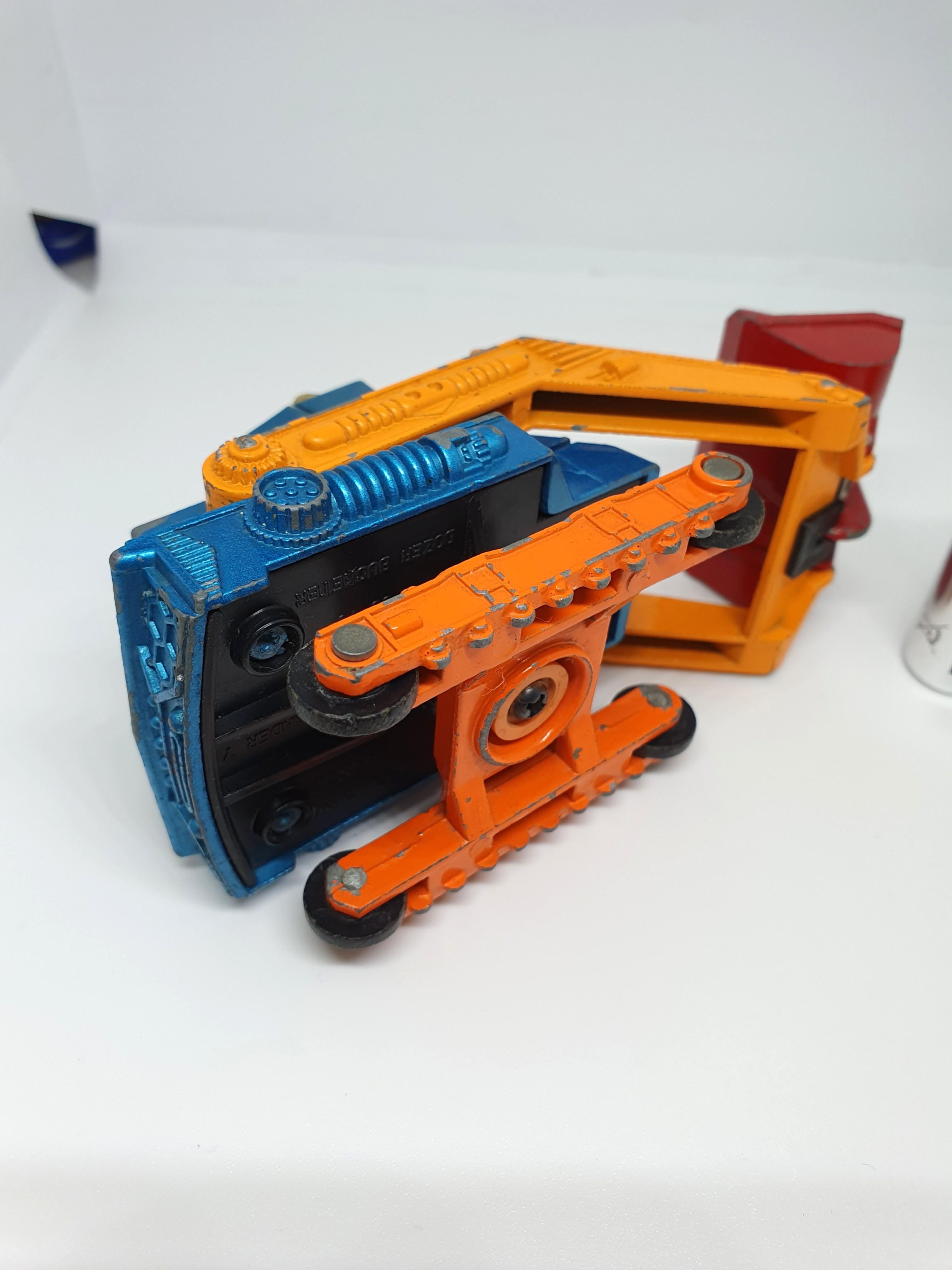 Shinsei Mini Power 1976 Dozer Bucketer Vintage Diecast Robot - UFO ...