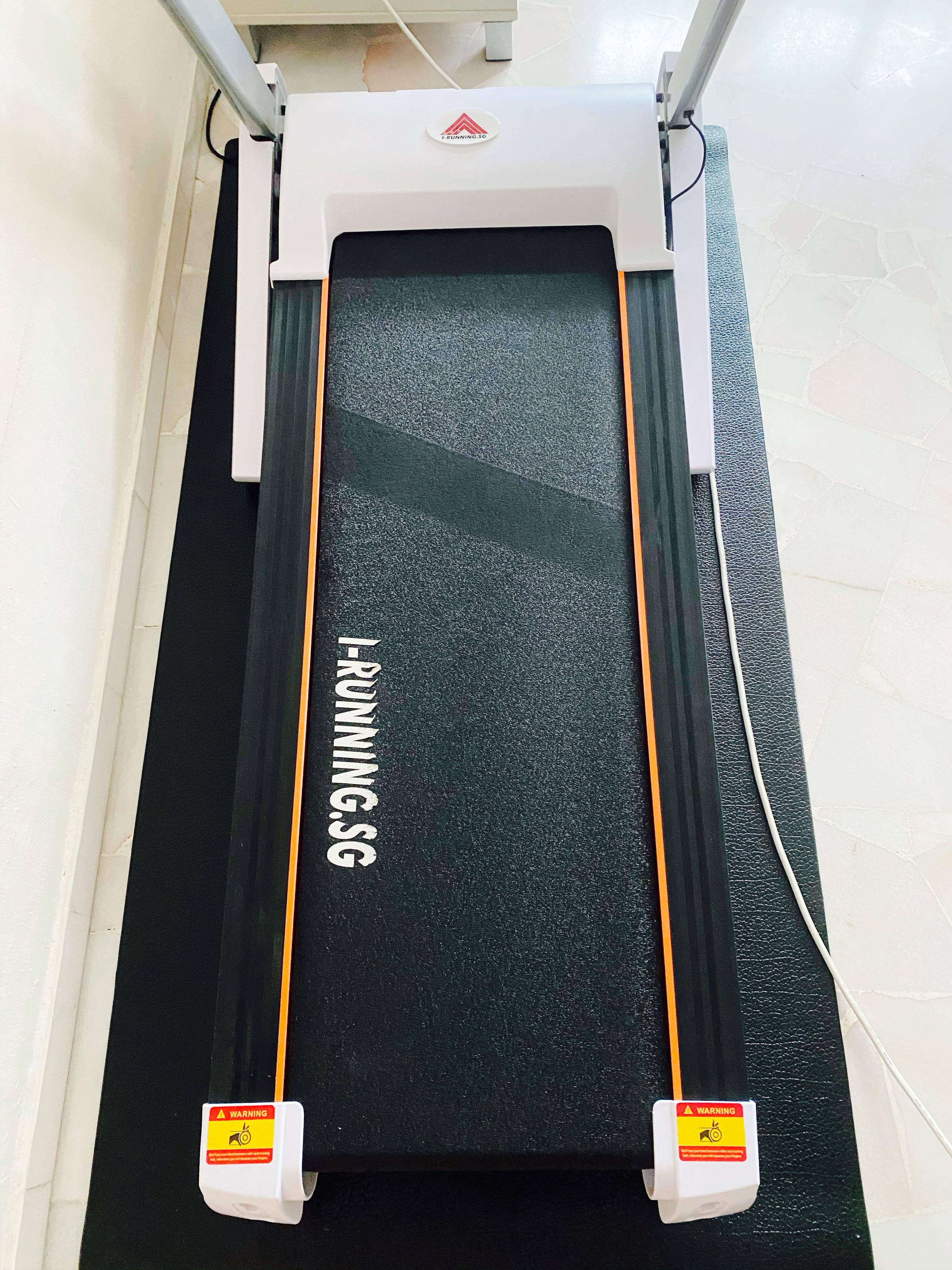 Smart digital Treadmill (foldable) , Sports Equipment, Exercise ...