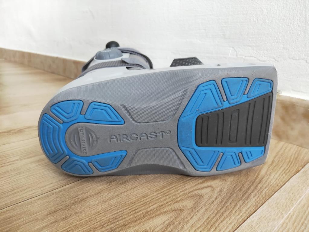 Aircast Orthopedic Shoes / Walking Boots (Foam Pneumatic), Everything ...