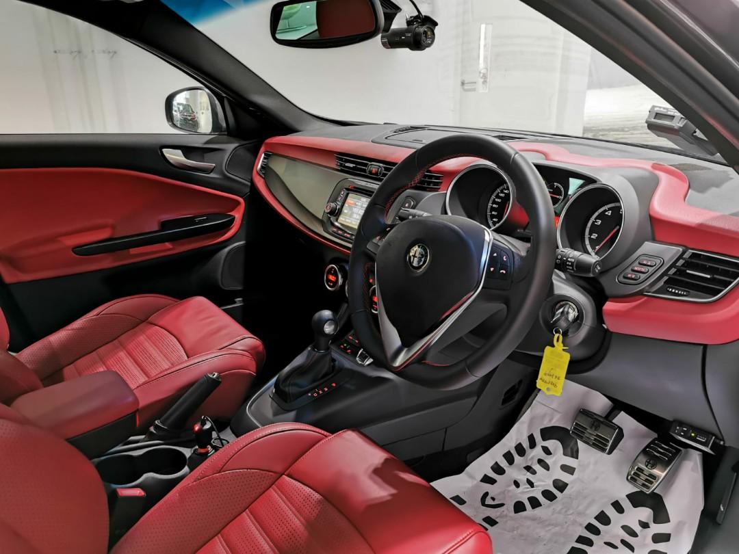 Alfa Romeo Giulietta Red Interior | Cabinets Matttroy