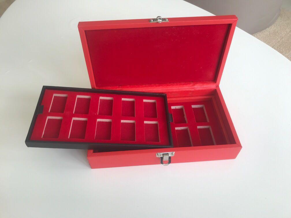 Amulet storage box for somdej Wat Rakang amulet 16 slot, Hobbies & Toys ...