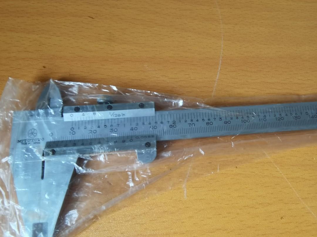 Basic vernier caliper 0-200mm, Furniture & Home Living, Home ...