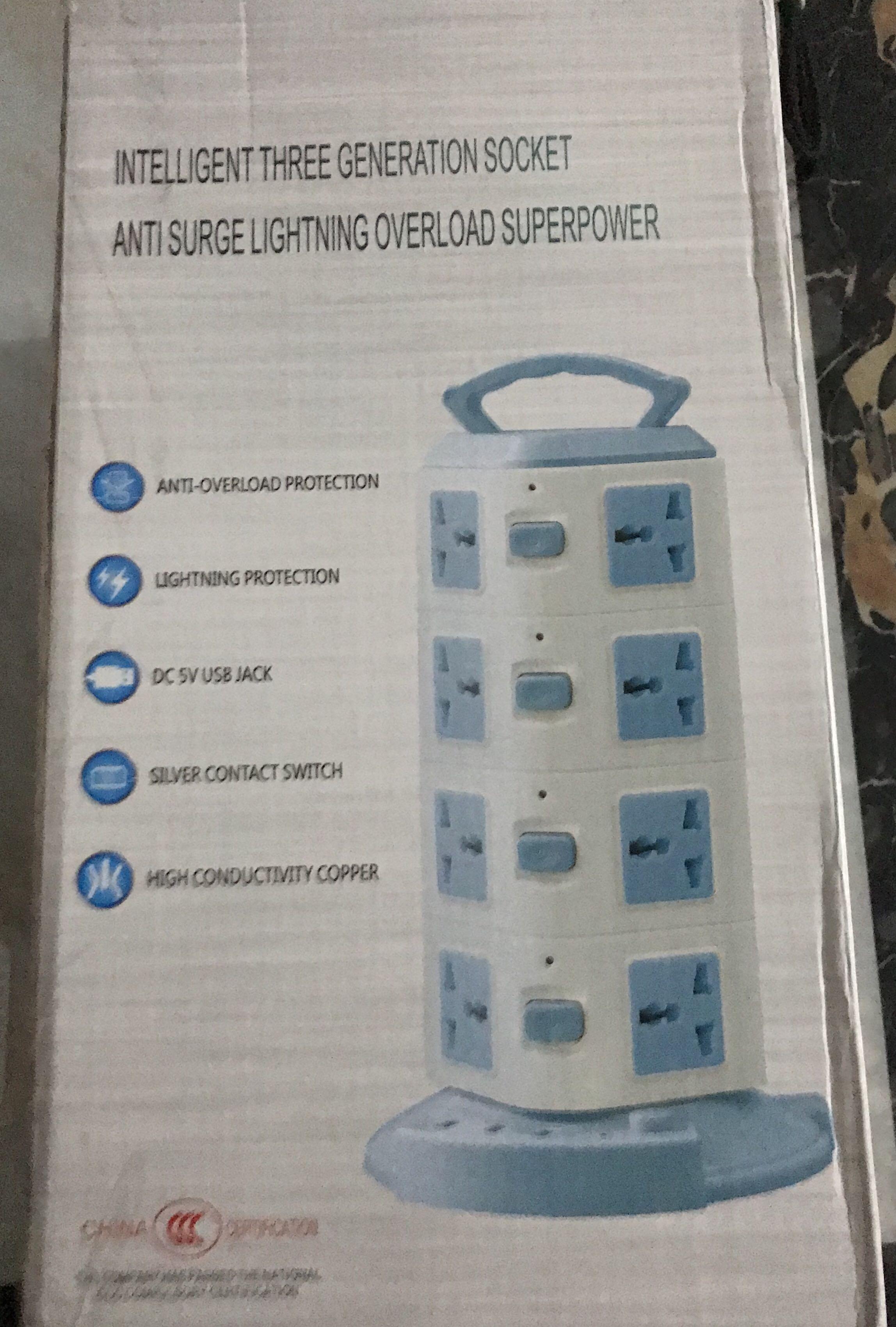 Intelligent Three Generation Socket / Anti Surge Lightning Overload ...