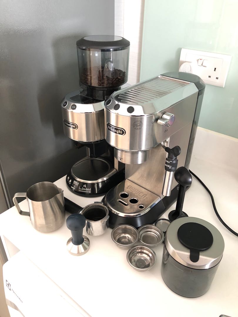 Delonghi coffee machine set, Home Appliances, Kitchenware on Carousell