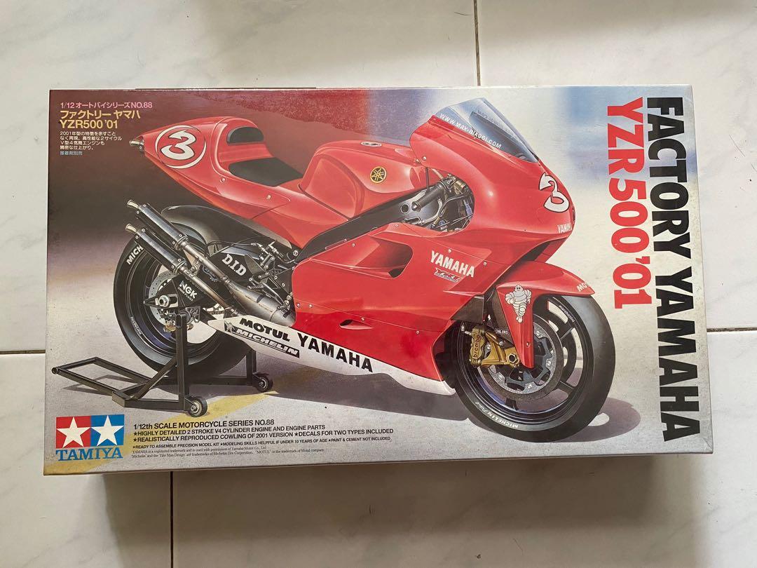 Tamiya motogp 2001 yamaha M1 bike model kit, Hobbies & Toys, Toys ...