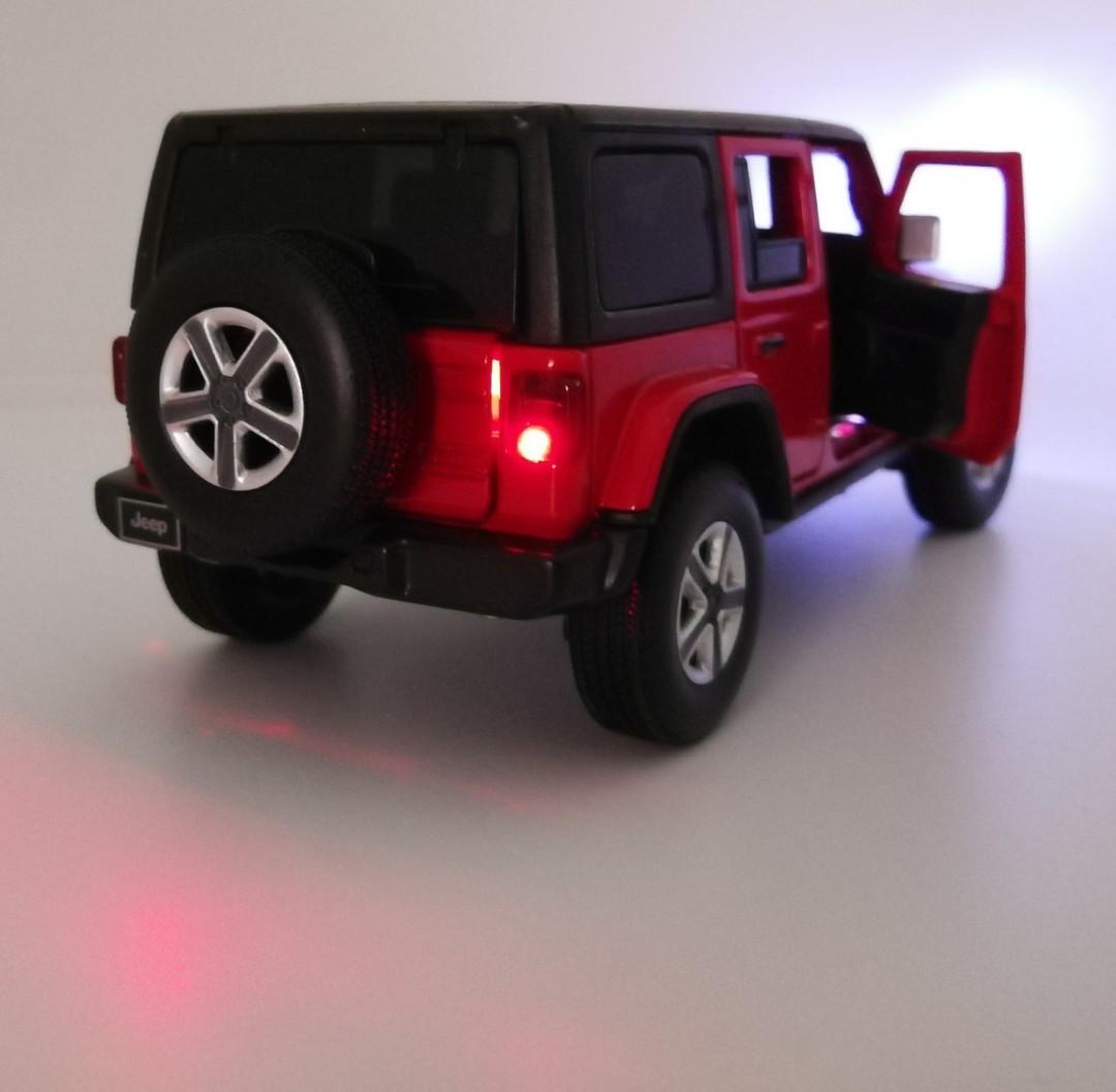 1/32 Jeep Wrangler Rubicon 5 Door Diecast Scale Model Toy Car Color Red ...