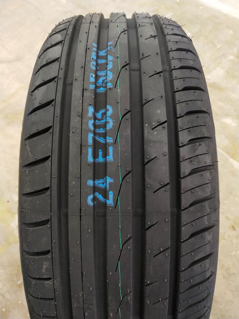 215/55/17 Toyo Proxes CF2 SUV, Car Accessories, Tyres & Rims on Carousell