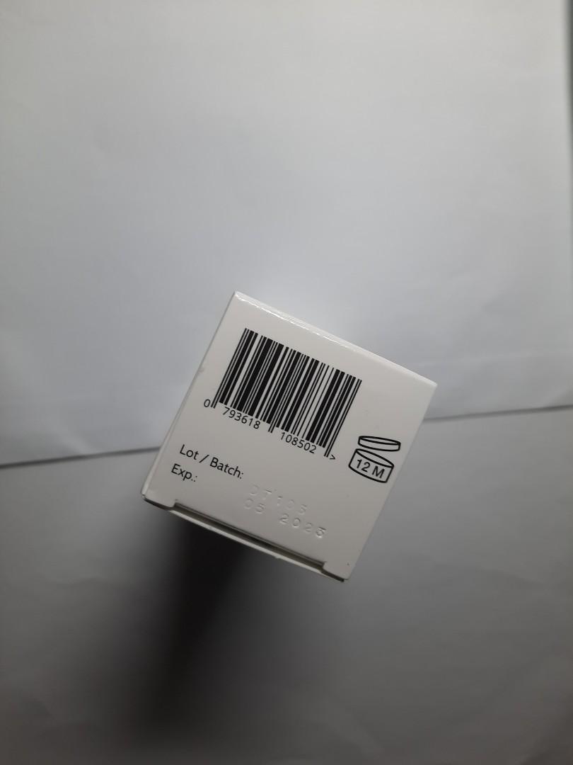 Cg210 Hair and Scalp Essence Men, Everything Else on Carousell