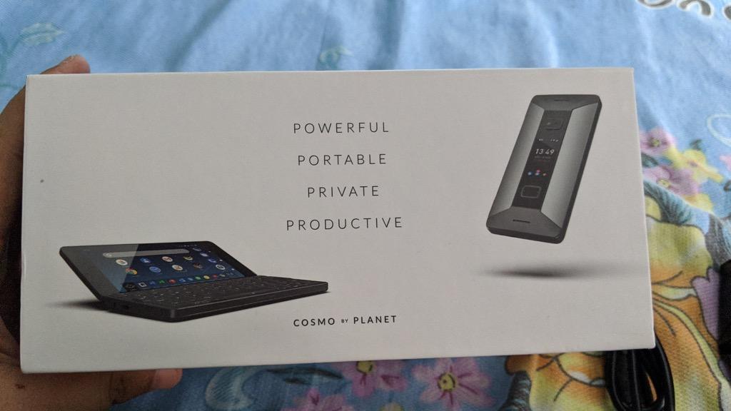 Cosmo Communicator Android Phone-Laptop, Mobile Phones & Gadgets, Mobile Phones, Android Phones ...