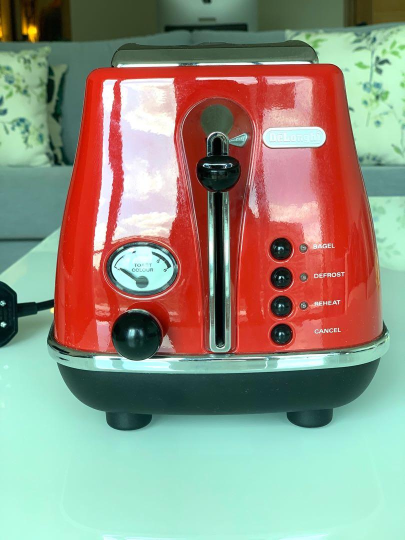 DeLonghi Red 2 slice toaster - Italian make, TV & Home Appliances ...