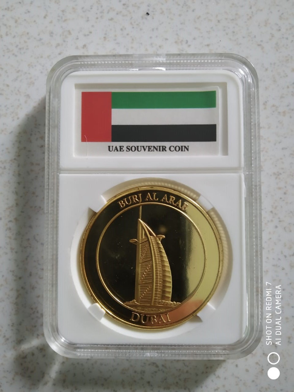 Dubai Burj Al Arab Gold Plated Coin - Mint Condition, Hobbies & Toys ...