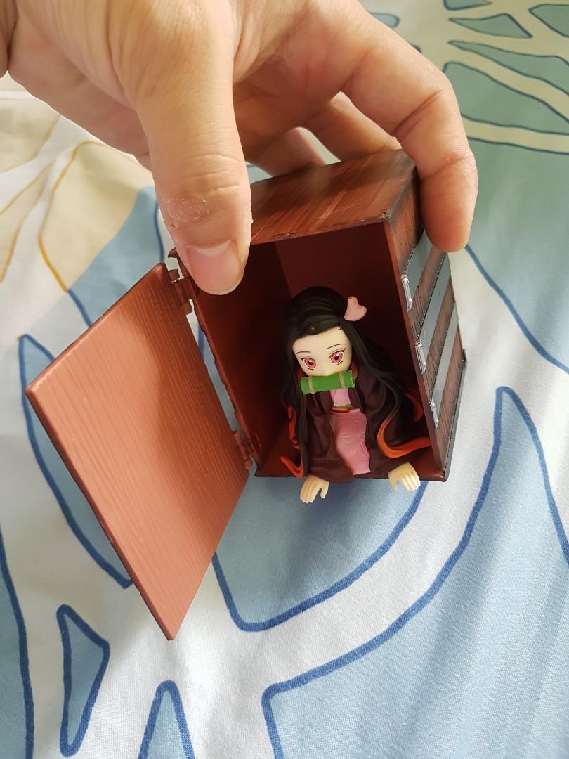 Nezuko crawling out of box (Demon Slayer: Kimetsu no Yaiba), Hobbies ...