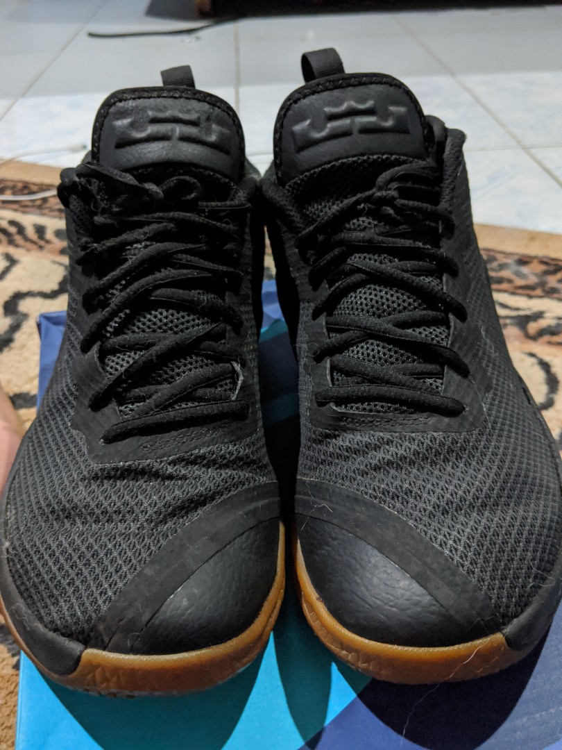 Nike Lebron Witness 2 II, Men's Fashion, Footwear, Sneakers on Carousell