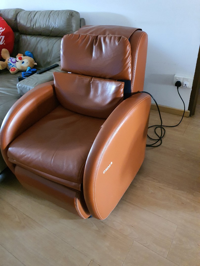 Osim Udiva Classic, Furniture & Home Living, Furniture, Chairs on Carousell