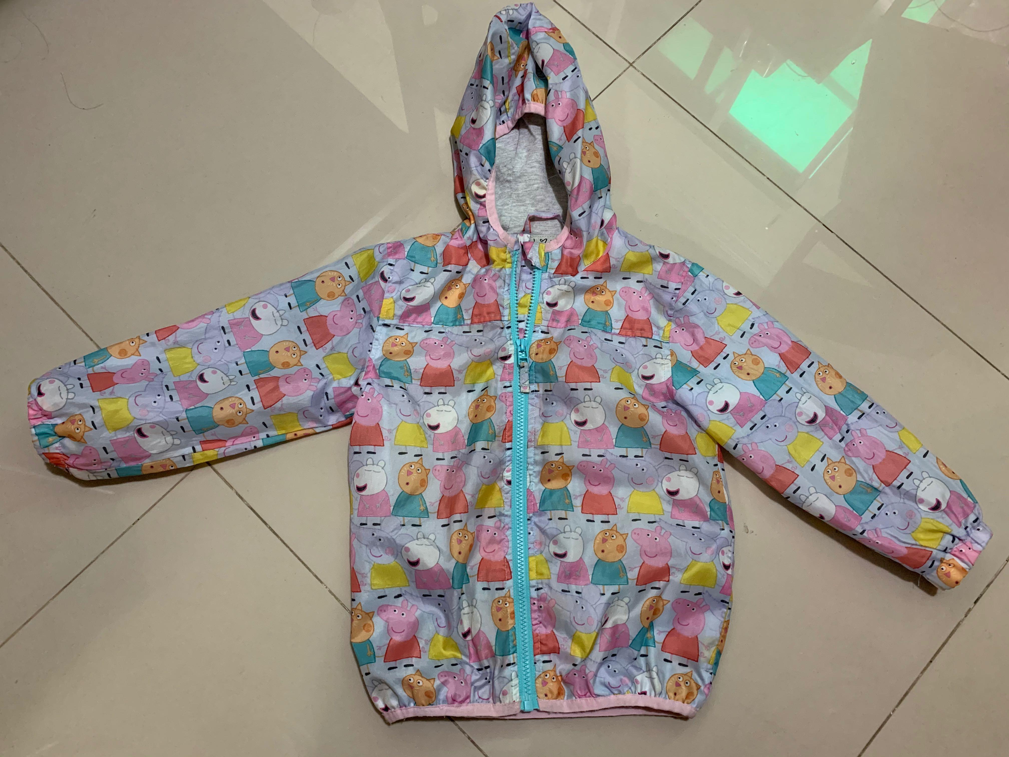 Peppa pig raincoat, Babies & Kids, Babies & Kids Fashion on Carousell