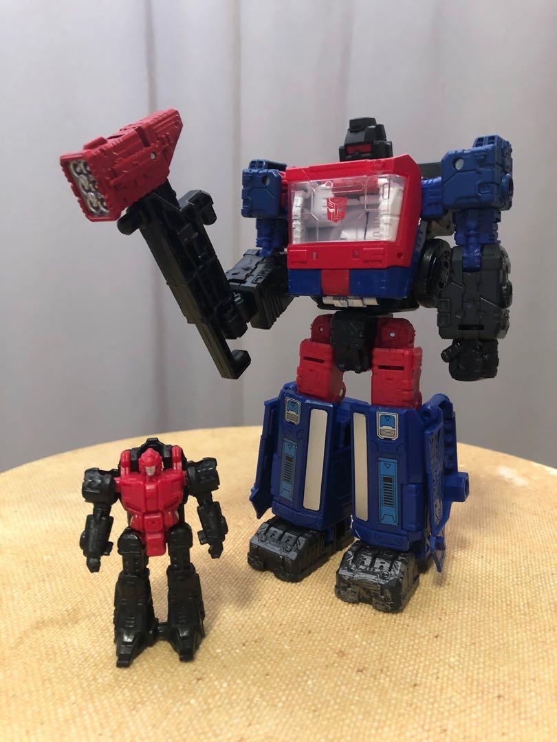 Transformers siege Crosshairs with Pinpointer target master, Hobbies ...