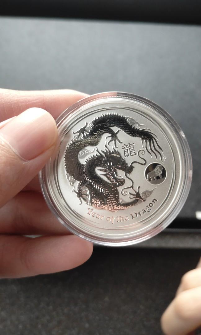 1oz 2012 Perth mint dragon (lion privy), Women's Fashion, Jewelry ...