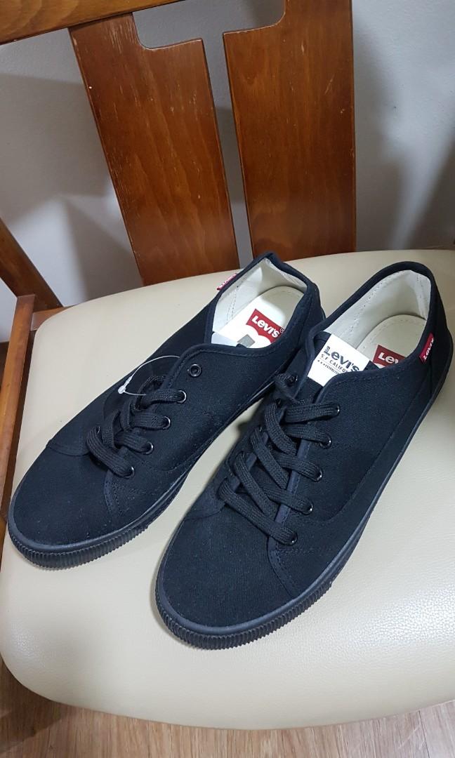 Levis Shoes, Men's Fashion, Footwear, Sneakers on Carousell