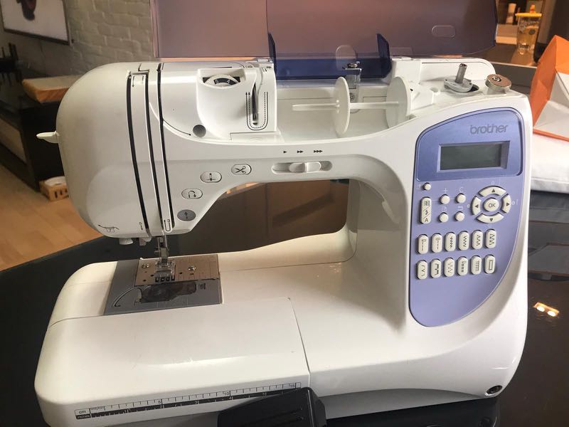 Brothers NX400 sewing machine 家用衣車, 傢俬＆家居, 園藝, 軟管和澆水裝置 - Carousell