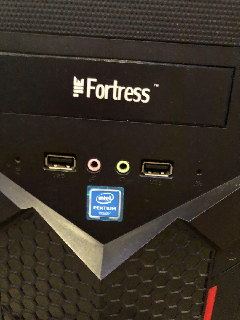 Computer Set with freebie, Computers & Tech, Desktops on Carousell