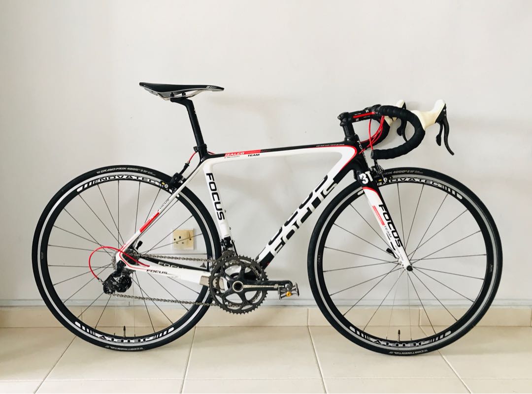 Focus Road bike, Bicycles & PMDs, Bicycles, Road Bikes on Carousell