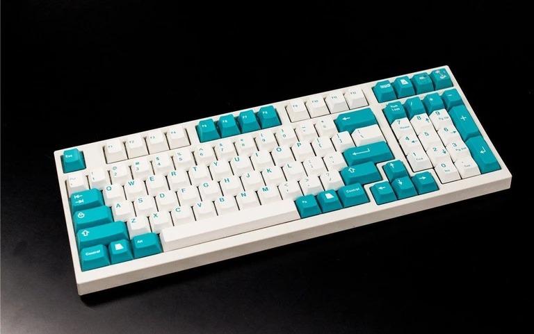 GMK Cyan Keycaps Set (LIMITED EDITION), Computers & Tech, Parts ...