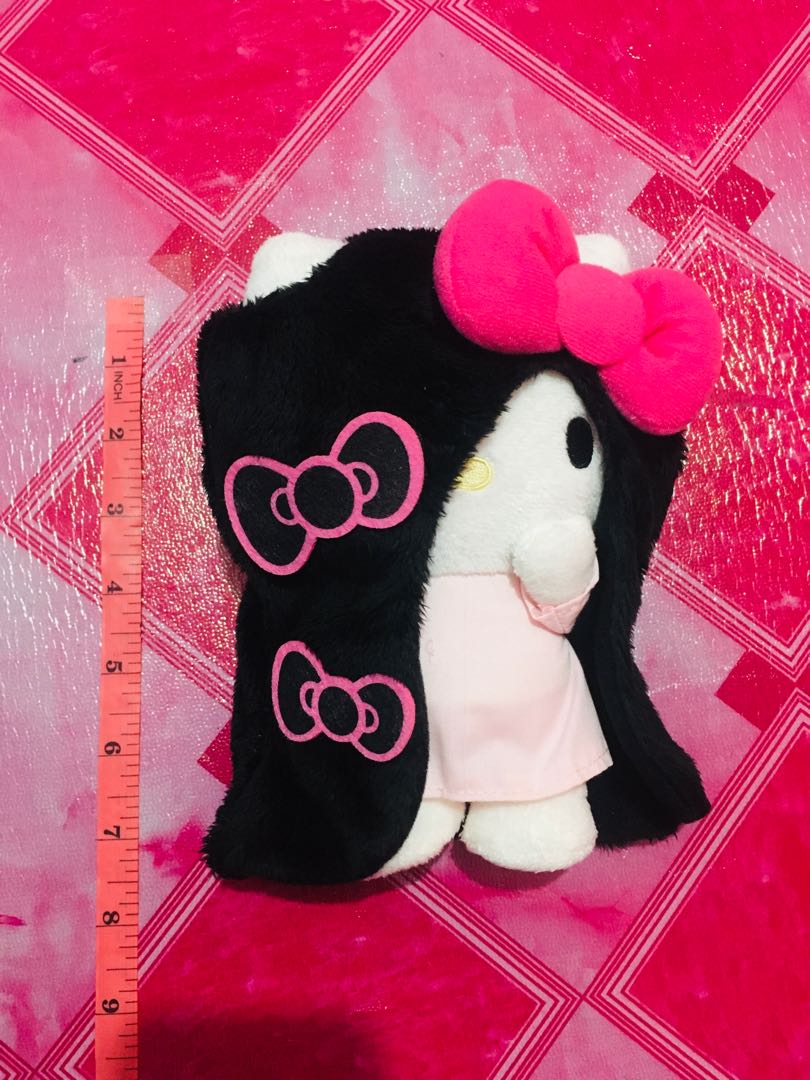 HELLO KITTY SADAKO, Hobbies & Toys, Toys & Games on Carousell